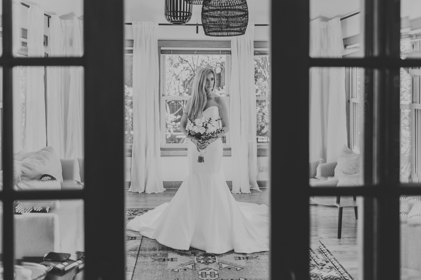 Intimate Wilder Mansion Elmhurst Wedding | Caitlin & Jared - megadamik.com